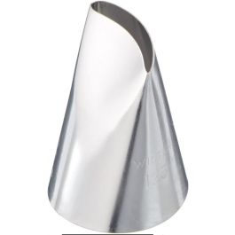 Wilton Ruffle Piping Tip 402